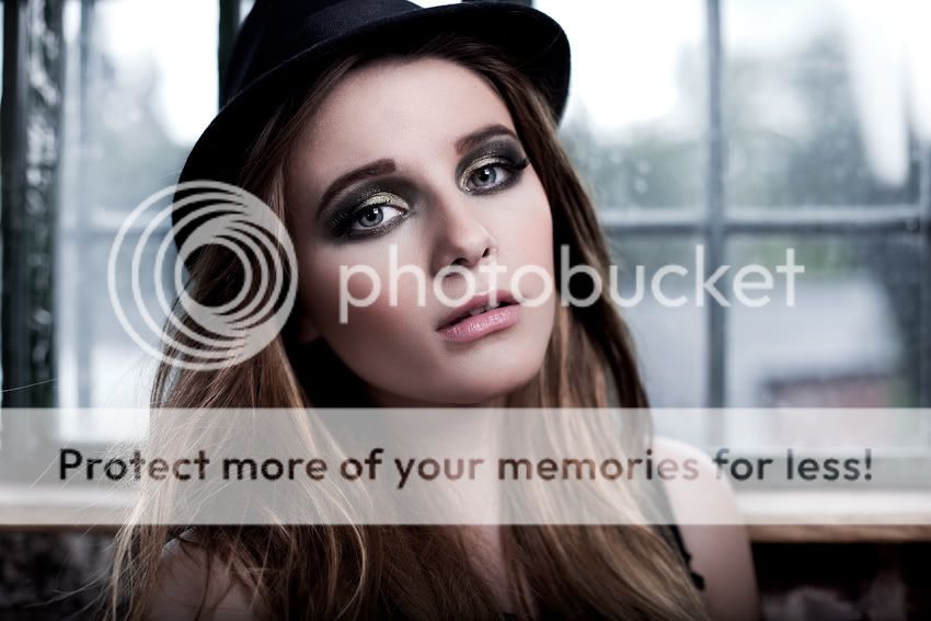 Adam Bennett : Fashion Photographer